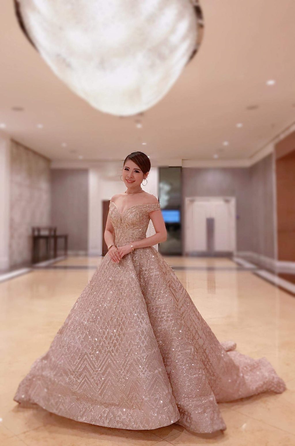 Hailey Gown – Vogue Lease